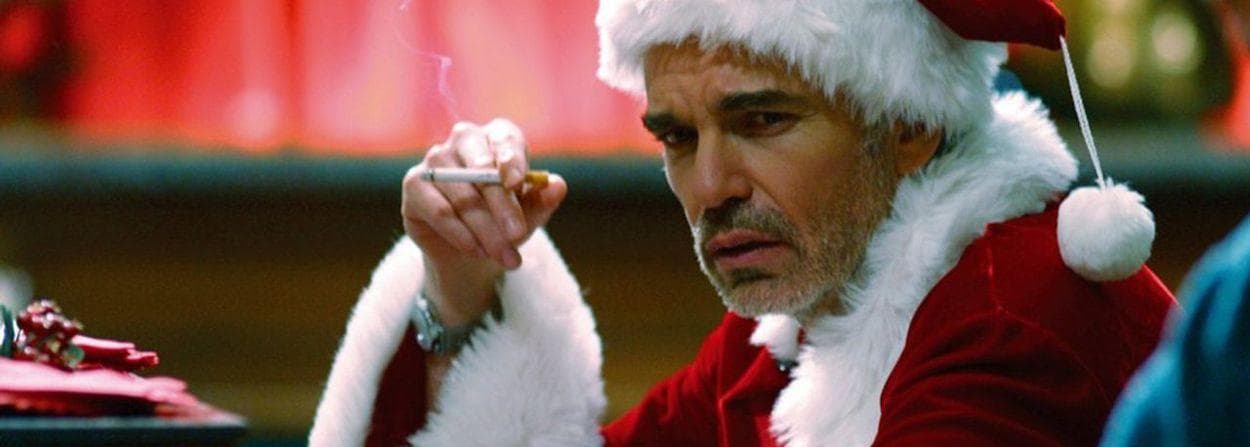 18 Funny Photos of Elf on the Shelf Gone Bad