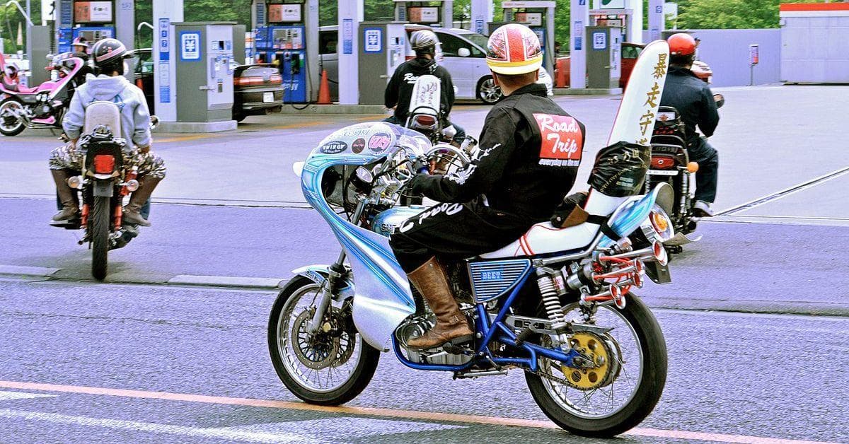 Riding With Japanese Biker Gangs, The Bososuku