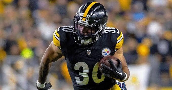 The 25+ Best Jaylen Warren Fantasy Football Names