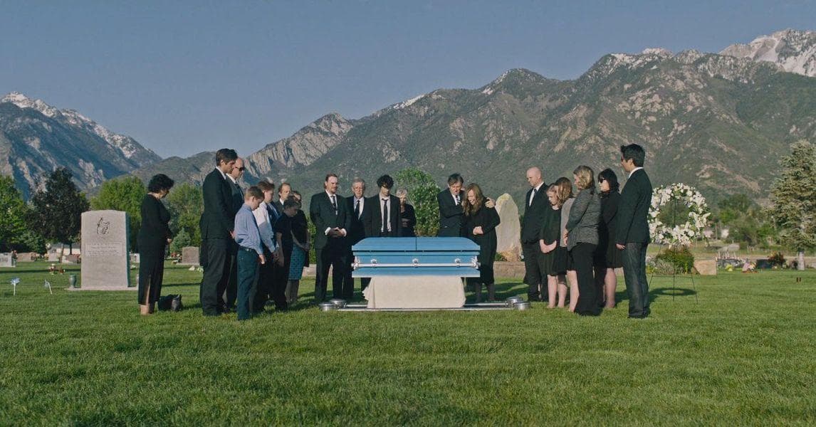 People Share Their Most Inappropriate Funeral Experiences