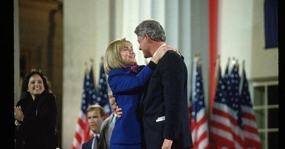 24 Rare Photos Of The '92 Clinton Campaign