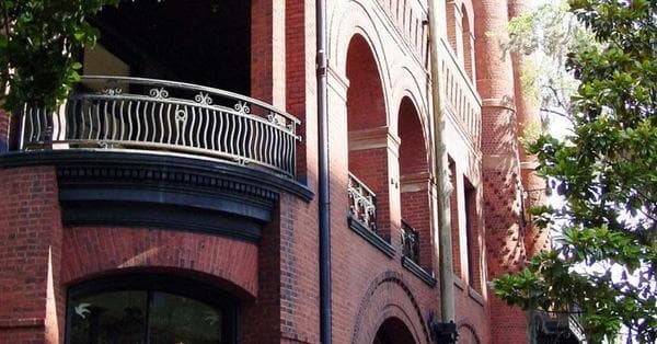 Famous Alumni of Savannah College Of Art And Design: Celebrities Who ...