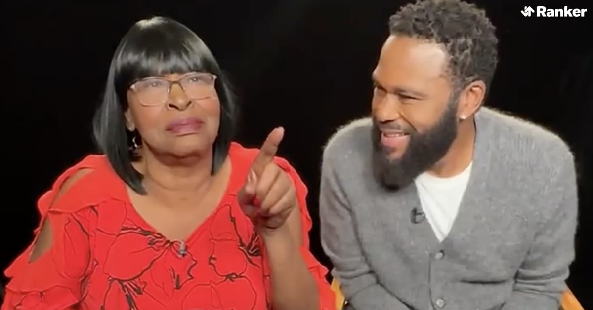 'Trippin' Stars Anthony Anderson & 'Mama' Doris Play Top Spot: Trip ...