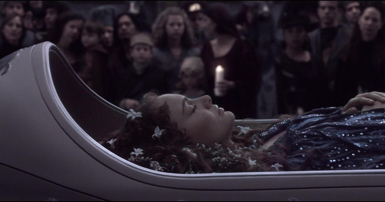 13 Heartbreaking Posts 'Star Wars' Fans Made About Padmé Amidala
