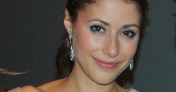Amanda Crew Movies List: Best to Worst