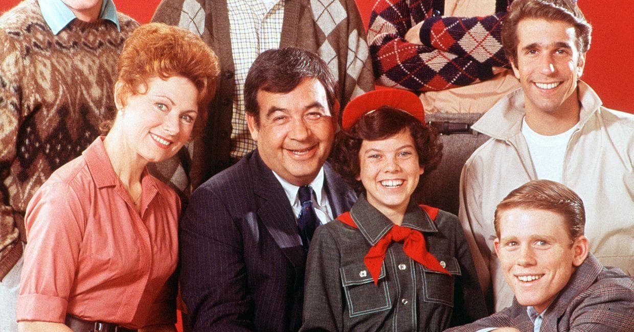 Fan Theories About Popular 'Nick at Nite' Shows