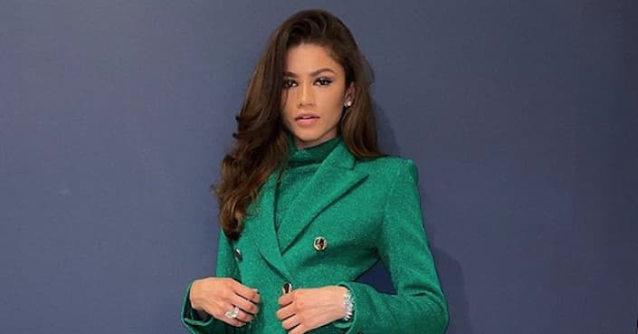 20 Square Face Shape Celebrities