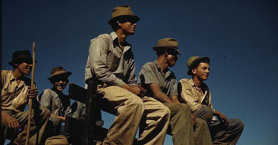 Colorized Photos That Show What Life Was Really Like in the Great Depression