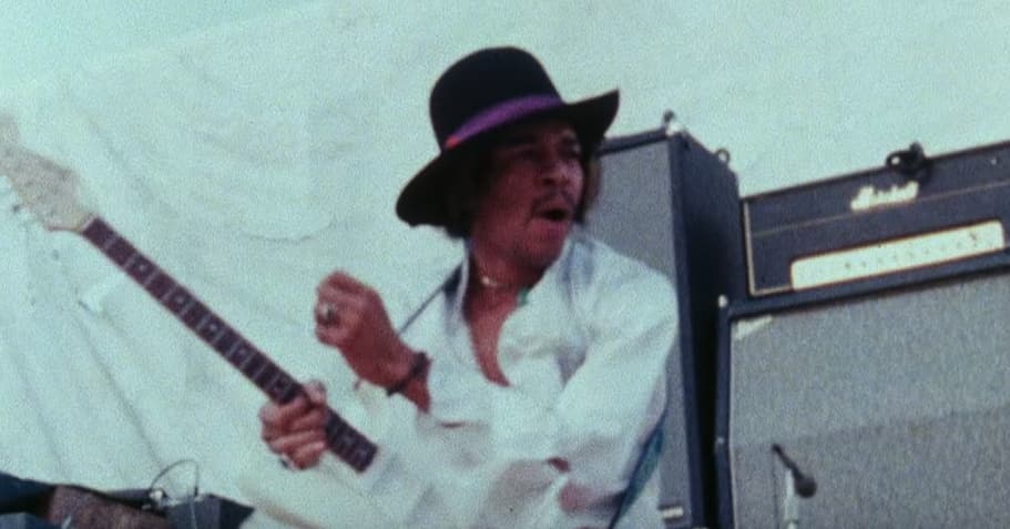 The 19+ Best Jimi Hendrix Guitar Solos Of All Time, Ranked By Fans