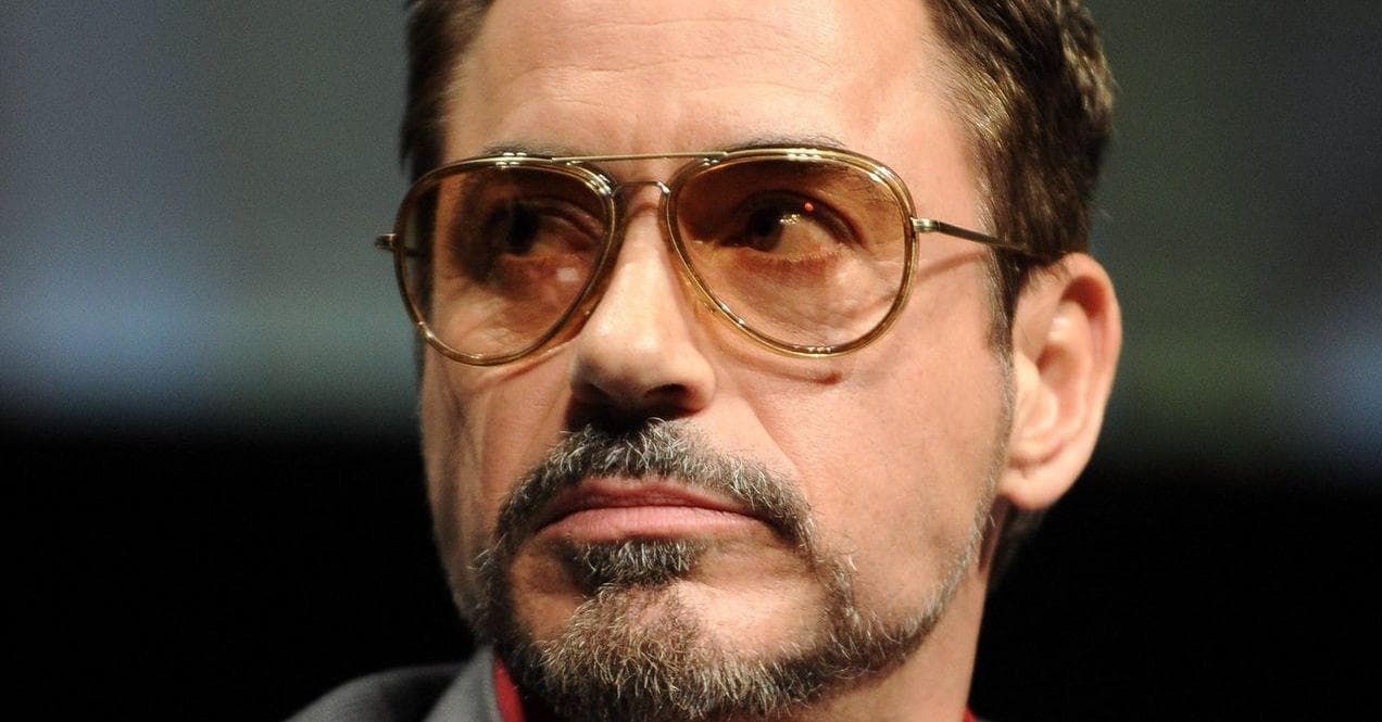 Celebrities Who Quit Drinking | List of Famous People Who Stopped Drinking