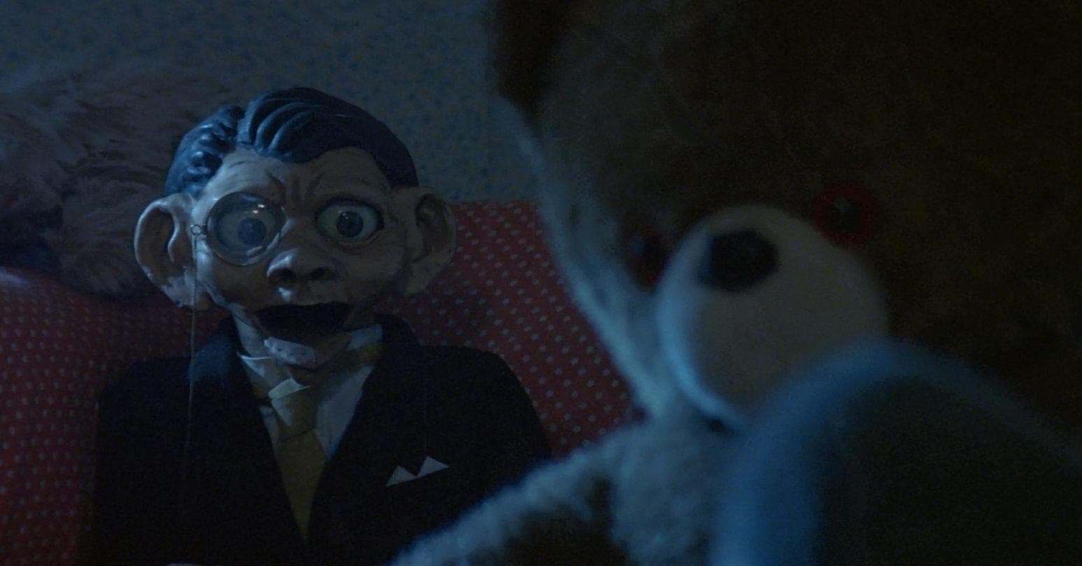 'Making Contact': The 1985 Horror-Fantasy And Off-Brand Steven ...