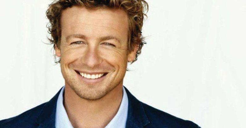 Simon Baker Scar On Stomach