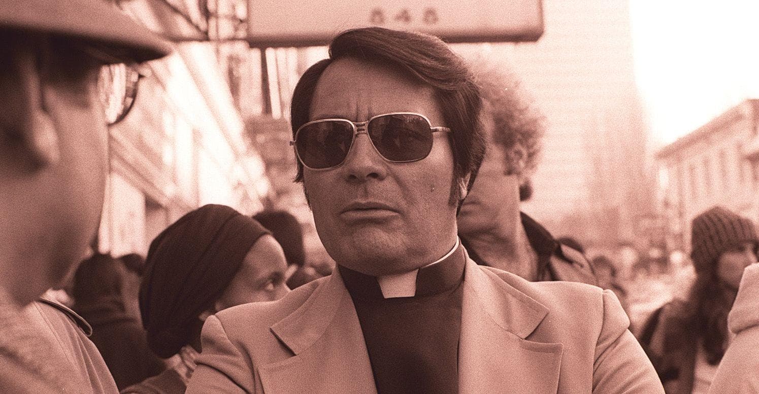 15 Horrific Tactics Jim Jones Used To Keep His Followers On Lockdown
