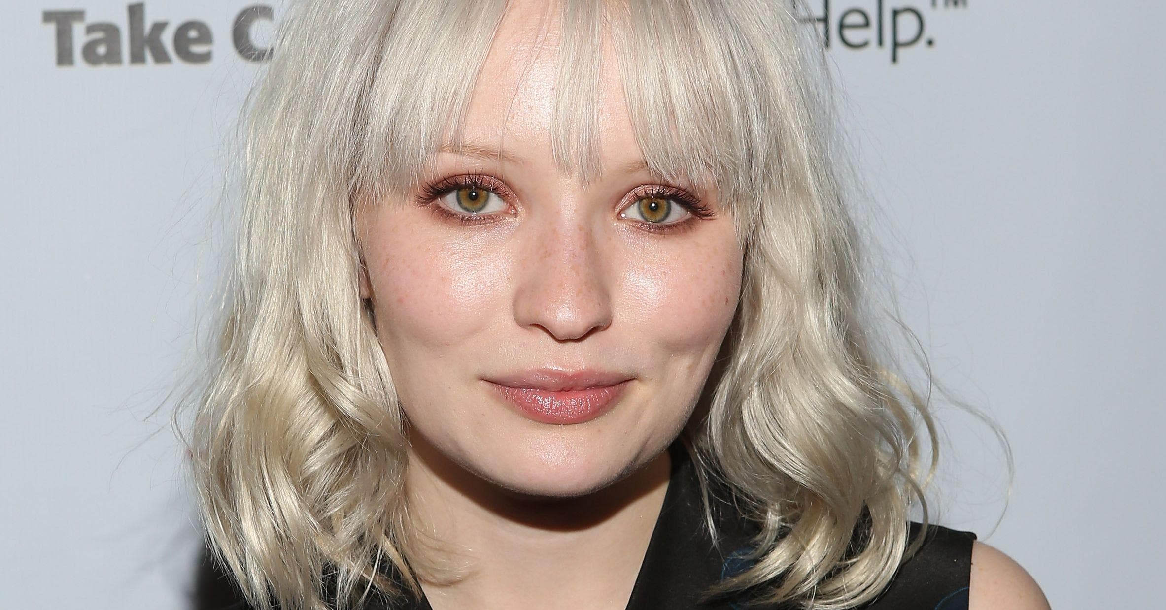 Emily Browning 2022