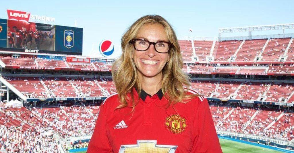 17 Celebs Who Are Manchester United F.C. Fans