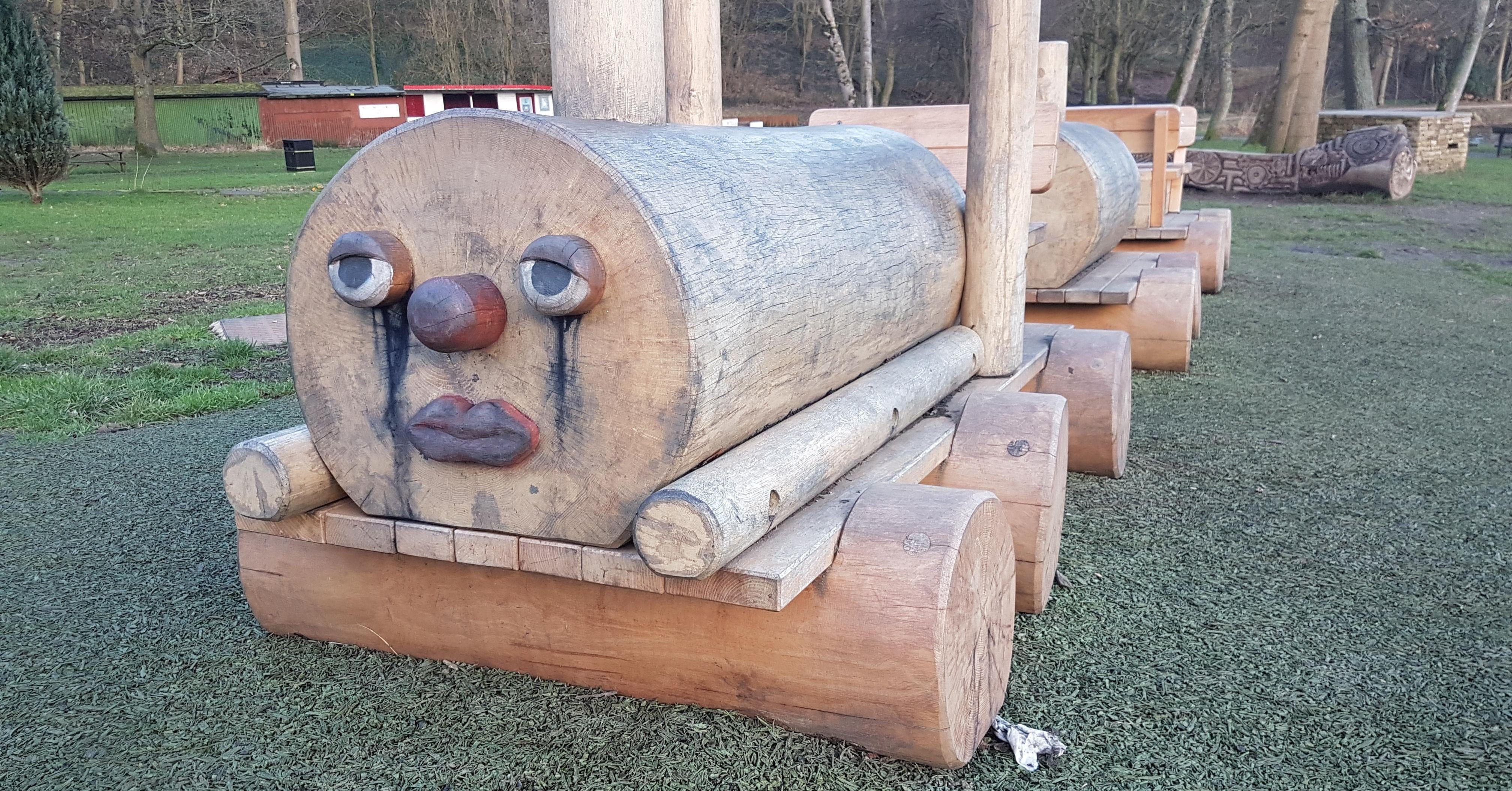 21 Cursed Images Of Beloved Children's Show Character Thomas The Tank ...