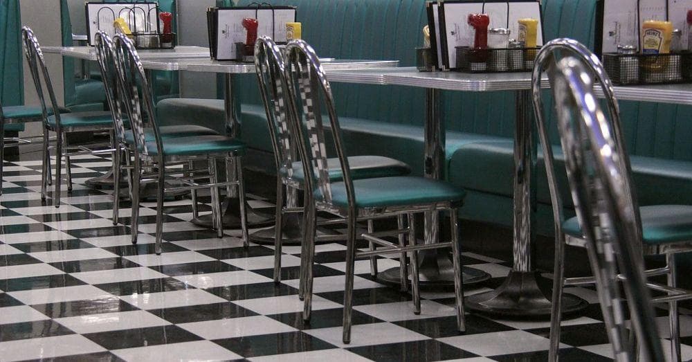 People Reveal The Dumbest Reasons Restaurants Got Bad Yelp Reviews