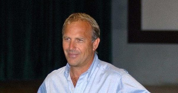 Revenge Cast List: Actors and Actresses from Revenge