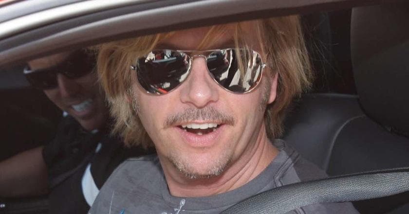 Senseless Cast List: Actors and Actresses from Senseless