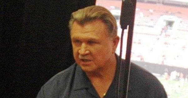 Famous Football Coaches | List of the Top Well-Known Football Coaches