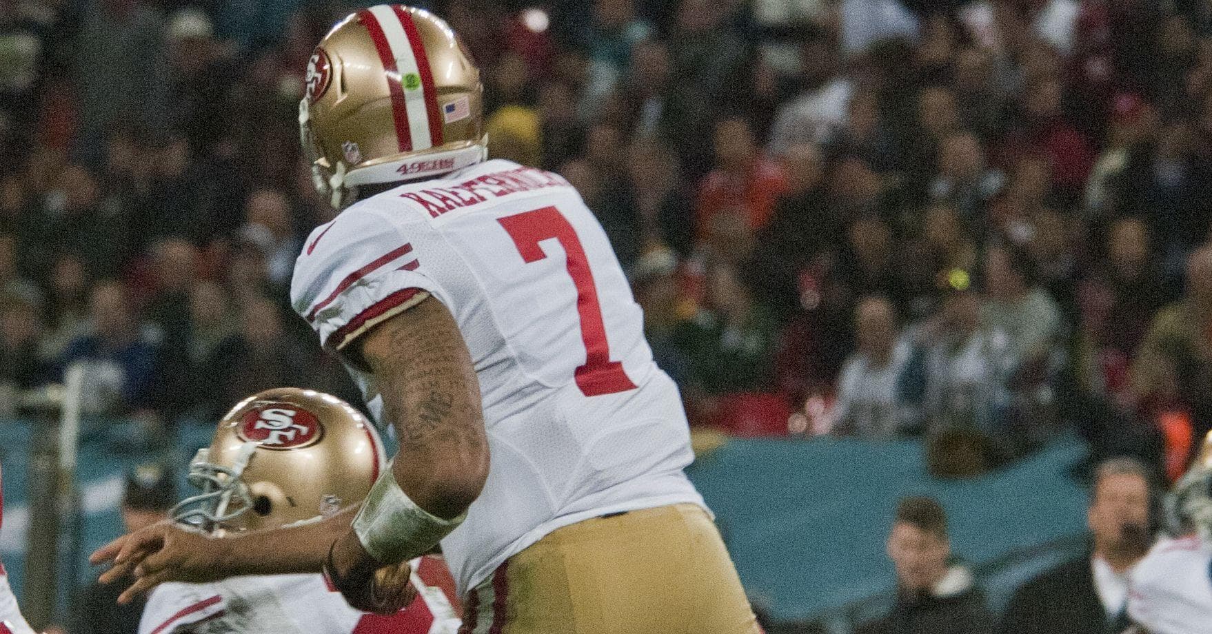 The 50+ Best Wisconsin Football Players, Ranked By Fans