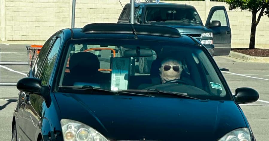 31 Confusing Perspective Photos That Made Our Brains Glitch