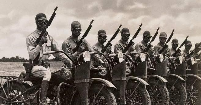 Vintage World War 2 Pictures | Amazing Photos of WWII