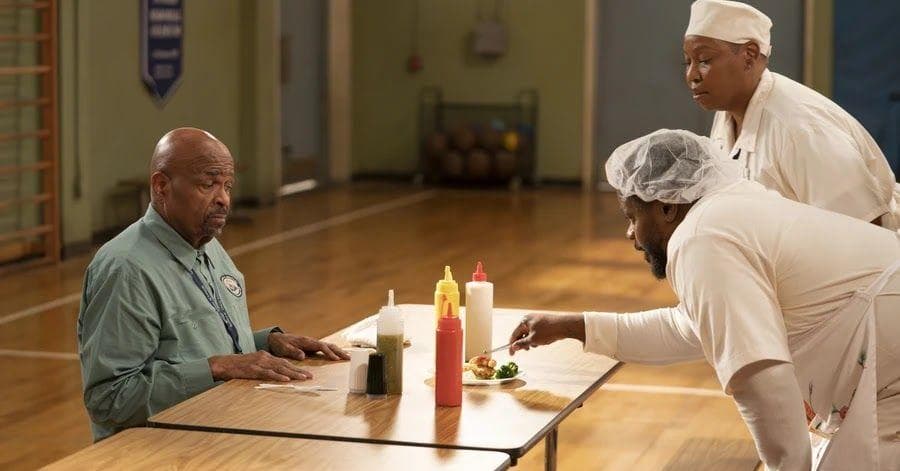 Controversial Cafeteria Worker Stories That Split The Crowd