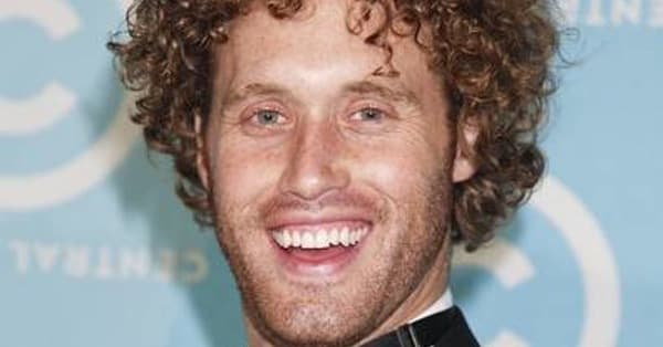 List of Famous Phi Sigs | Celebrities Who Are Phi Sigma Kappas