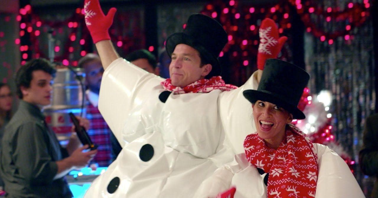 Controversial Stories About Work Holiday Parties That Split The Internet