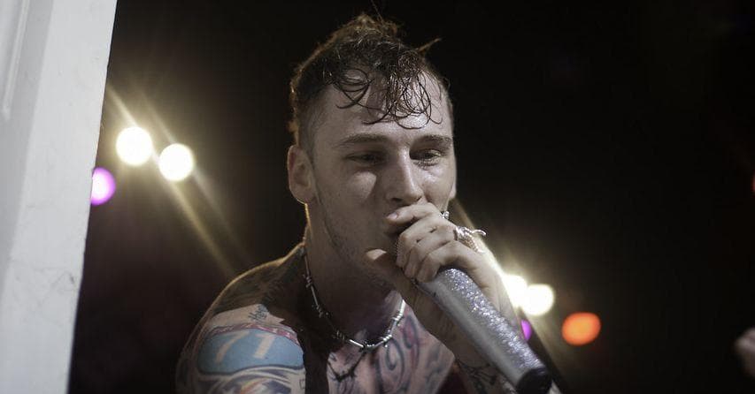 11 Weirdly Compelling Details From Machine Gun Kelly's Interview With ...