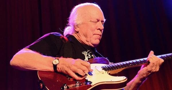 Famous Amoss | List of Famous People Named Amos