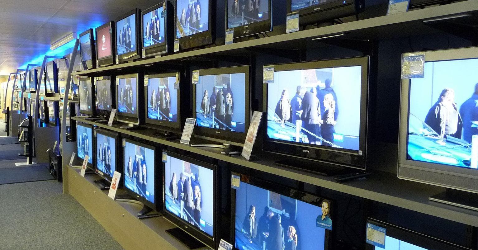 Ranker Readers Talk About What All Bad TV Shows Have In Common