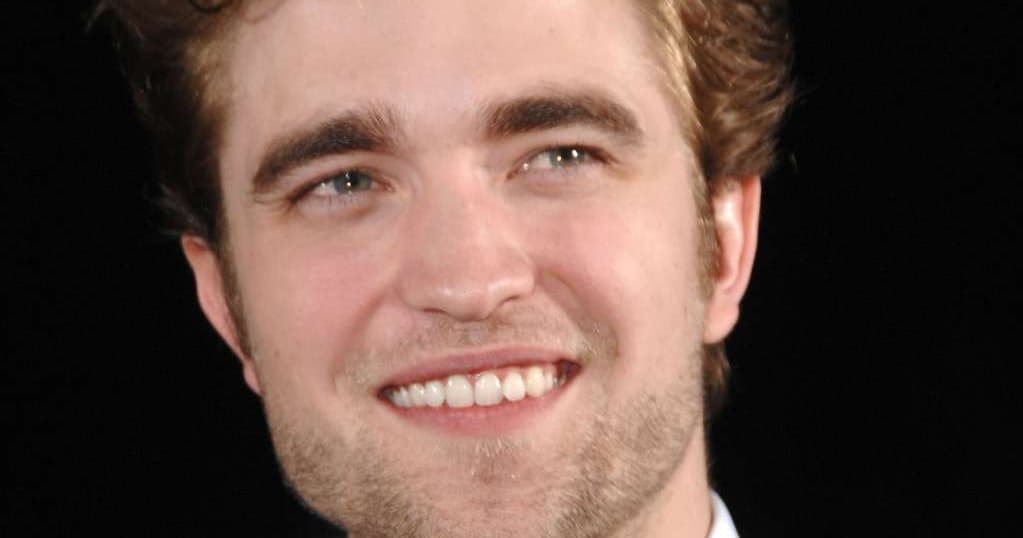 Robert Pattinson's Dating and Relationship History