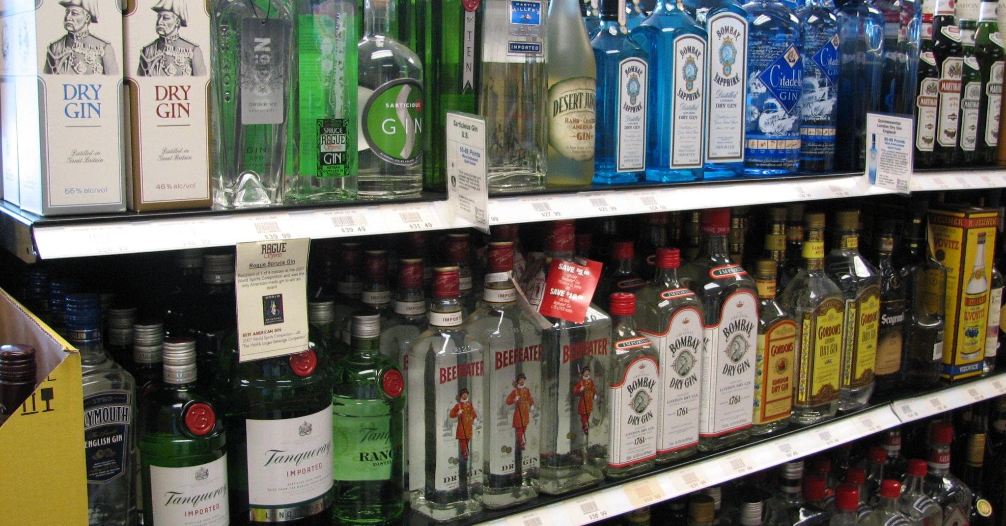 Liquor Store Employees Are Sharing Their Most Memorable Moments On The Job