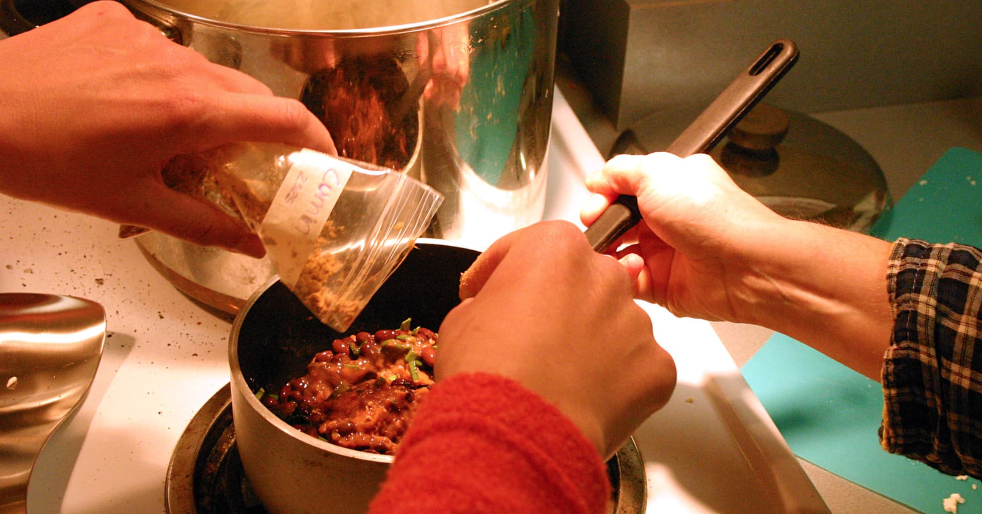 People Share Their Worst Cooking Disasters So You Don't Make The Same ...