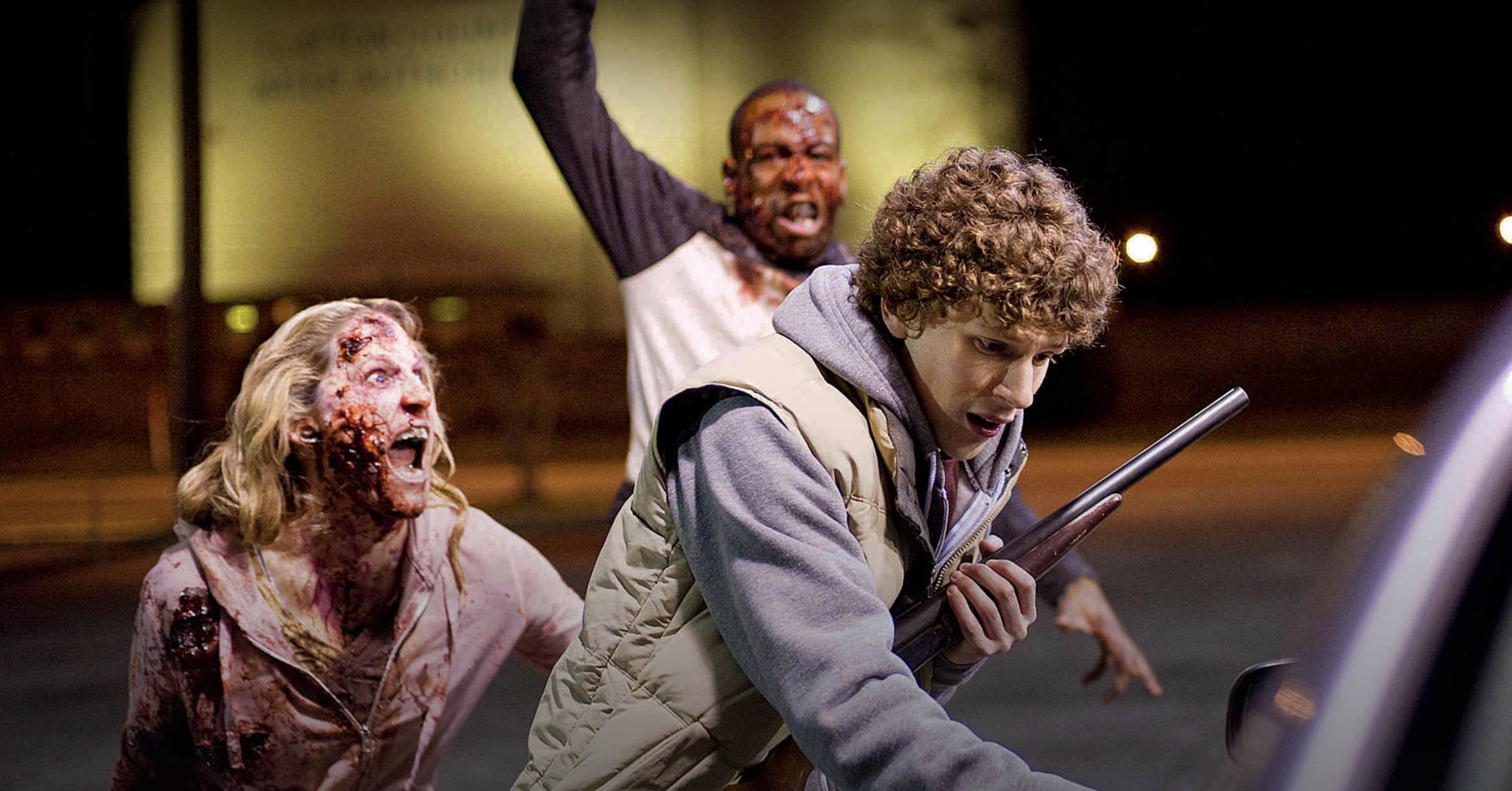 15 Hilarious Moments From Comedy Horror Movies