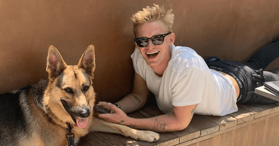 Cody Simpson's Dating and Relationship History