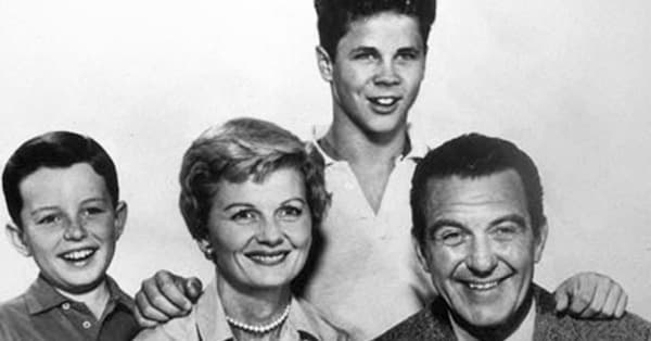 Leave It To Beaver Family Scrapbook