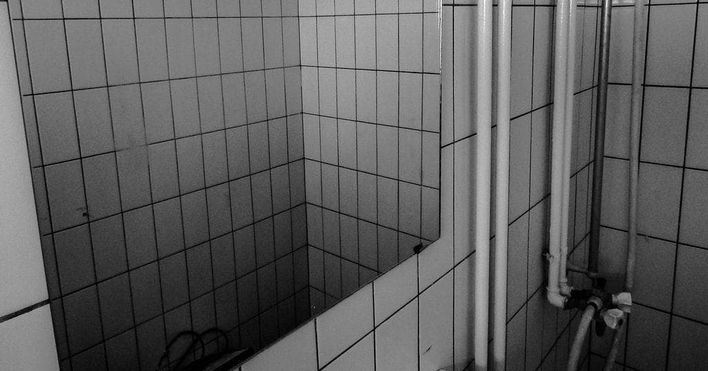 22 Dark Shower Thoughts That We Can't Stop Thinking About