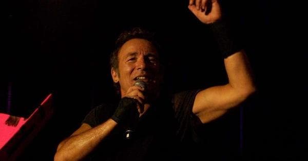 Celebrities Born in 1949 | List of Famous Men & Women Born in 1949