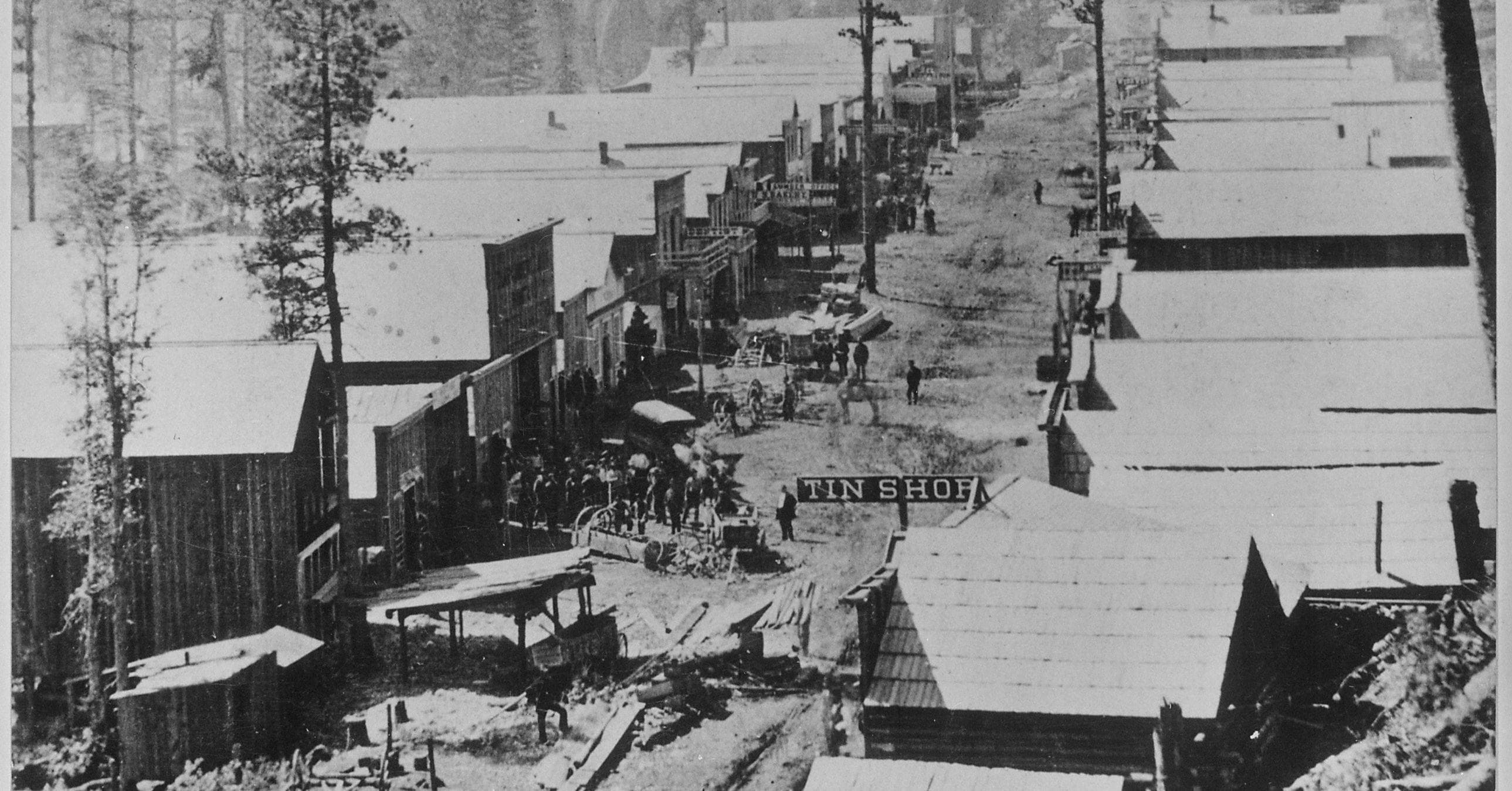 17 Unsettling Gold Rush Pictures