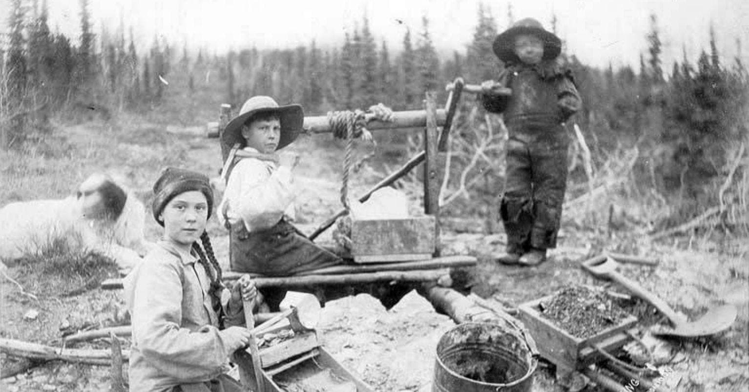 10 Fun Facts About The Klondike Gold Rush