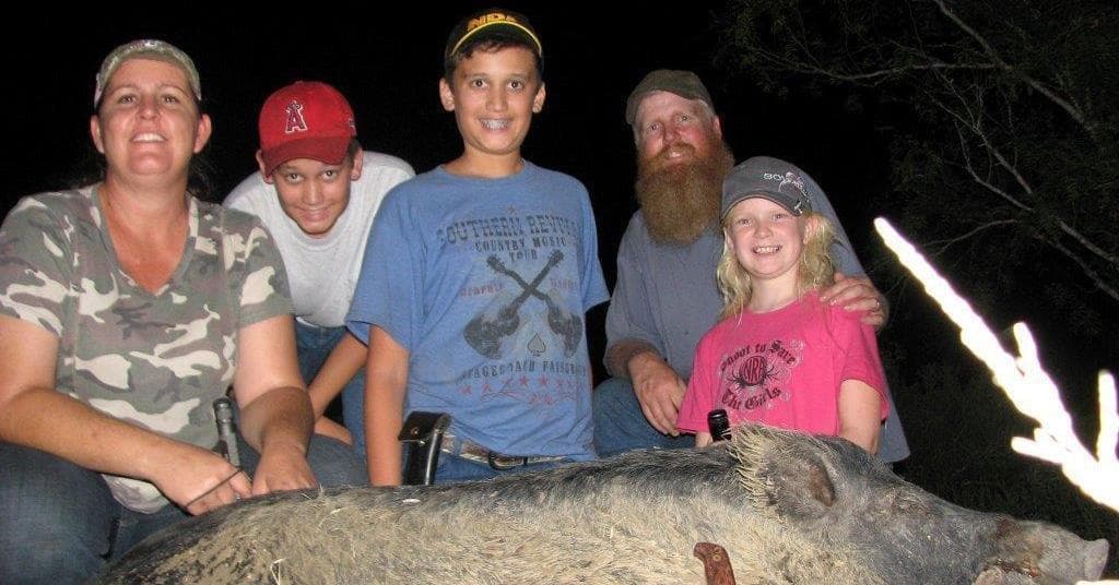 Families with Guns | Photos Where Everyone Is Armed w/ a Gun