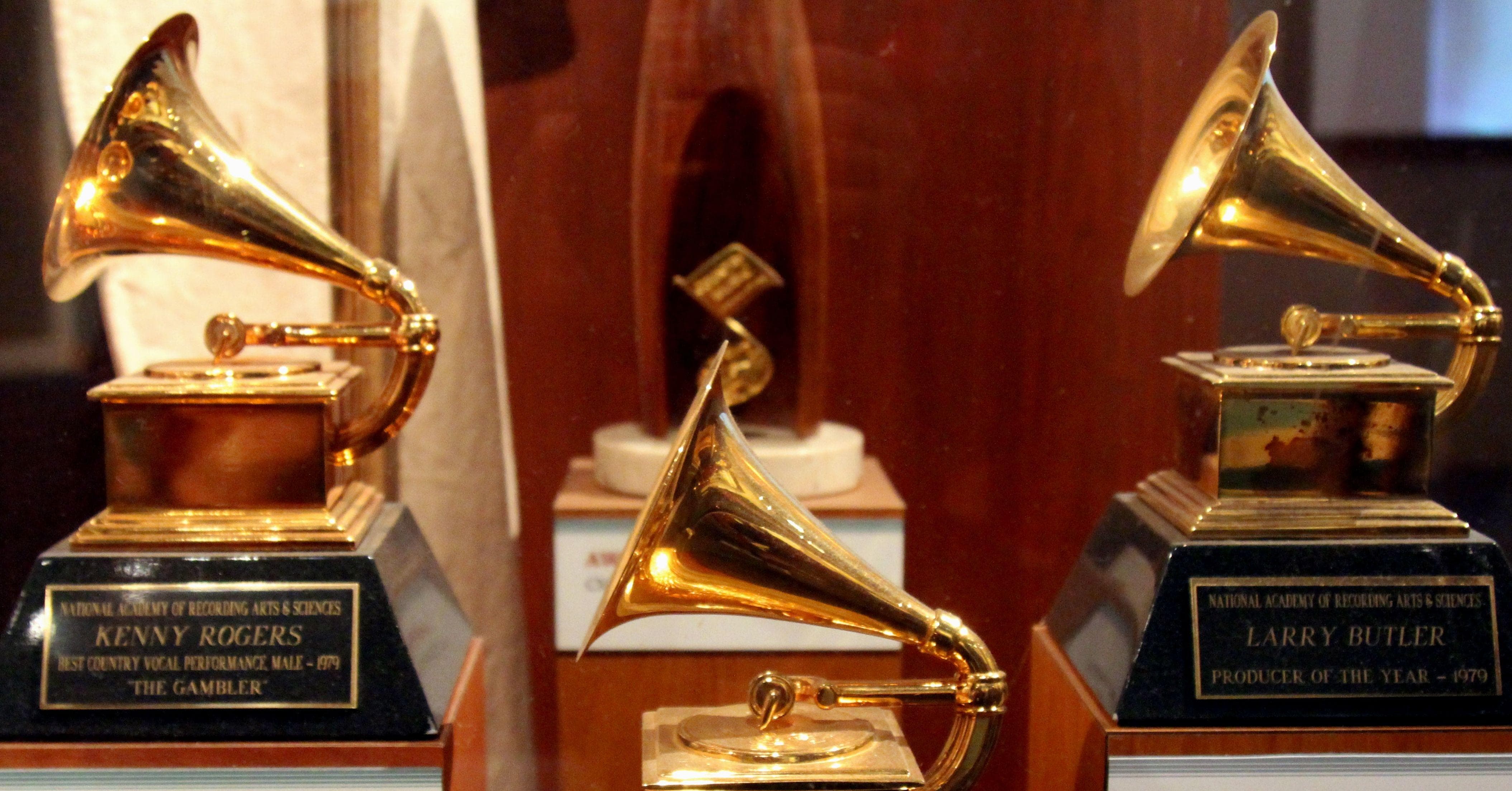 22 Years The Grammys Nailed It With Their Album Of The Year Nominees ...