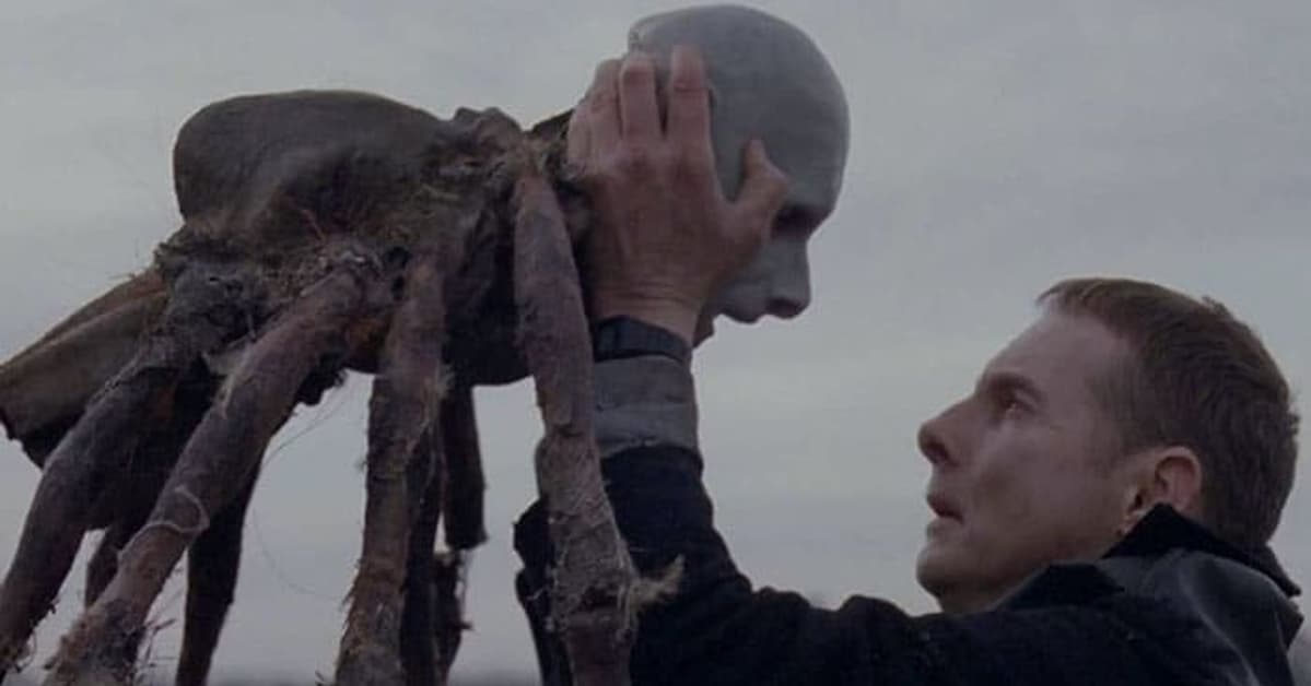 21 Unsettling Encounters That Had Reddit Users Questioning Their Reality