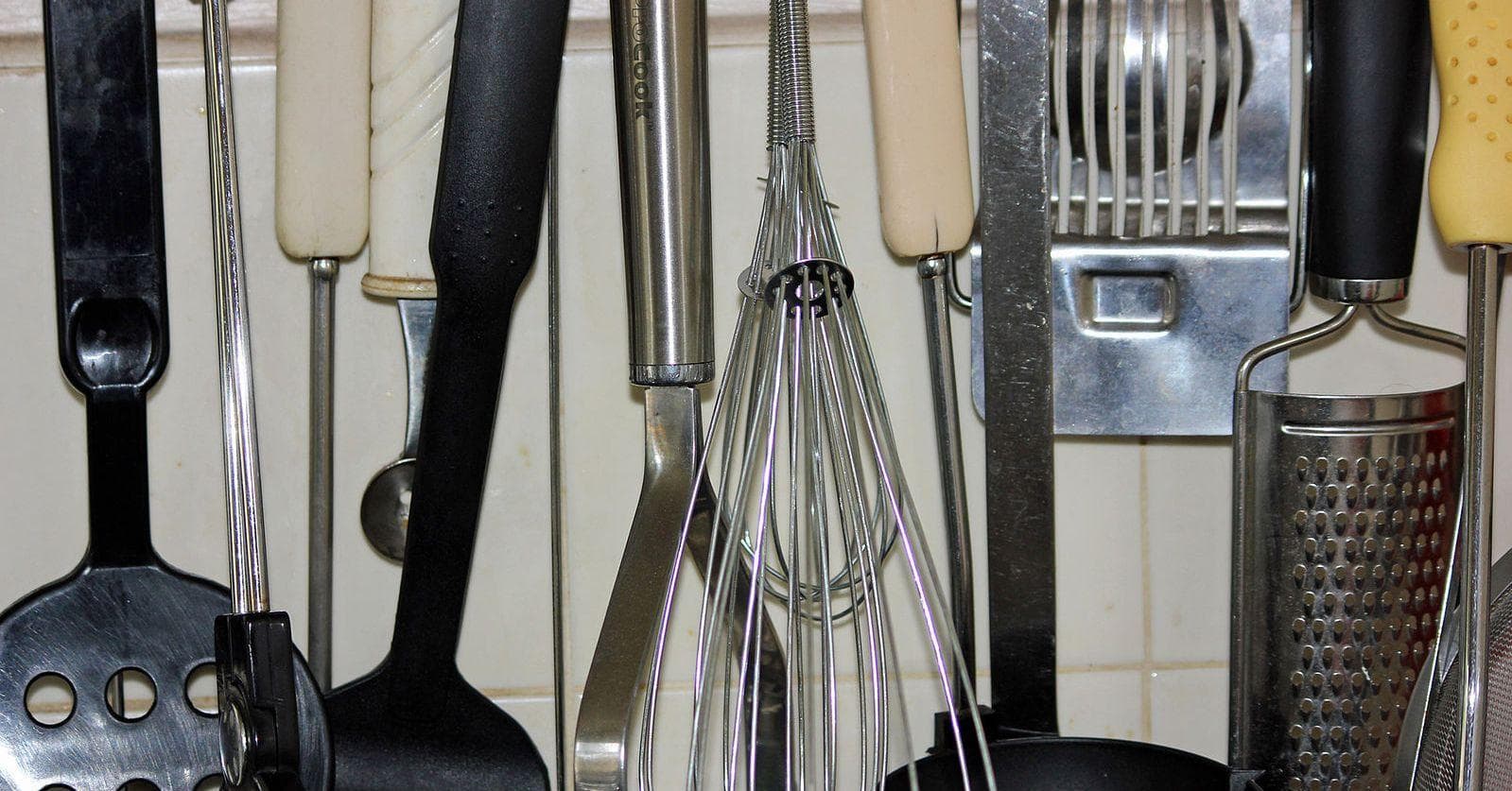 Kitchen Tools And Accessories That Are Essential To Create The Perfect Meal