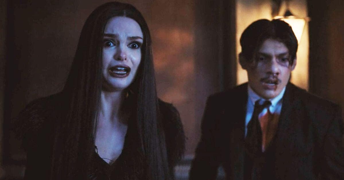 'Wednesday' Fans Are Obsessed With Young Gomez & Morticia And Want More ...