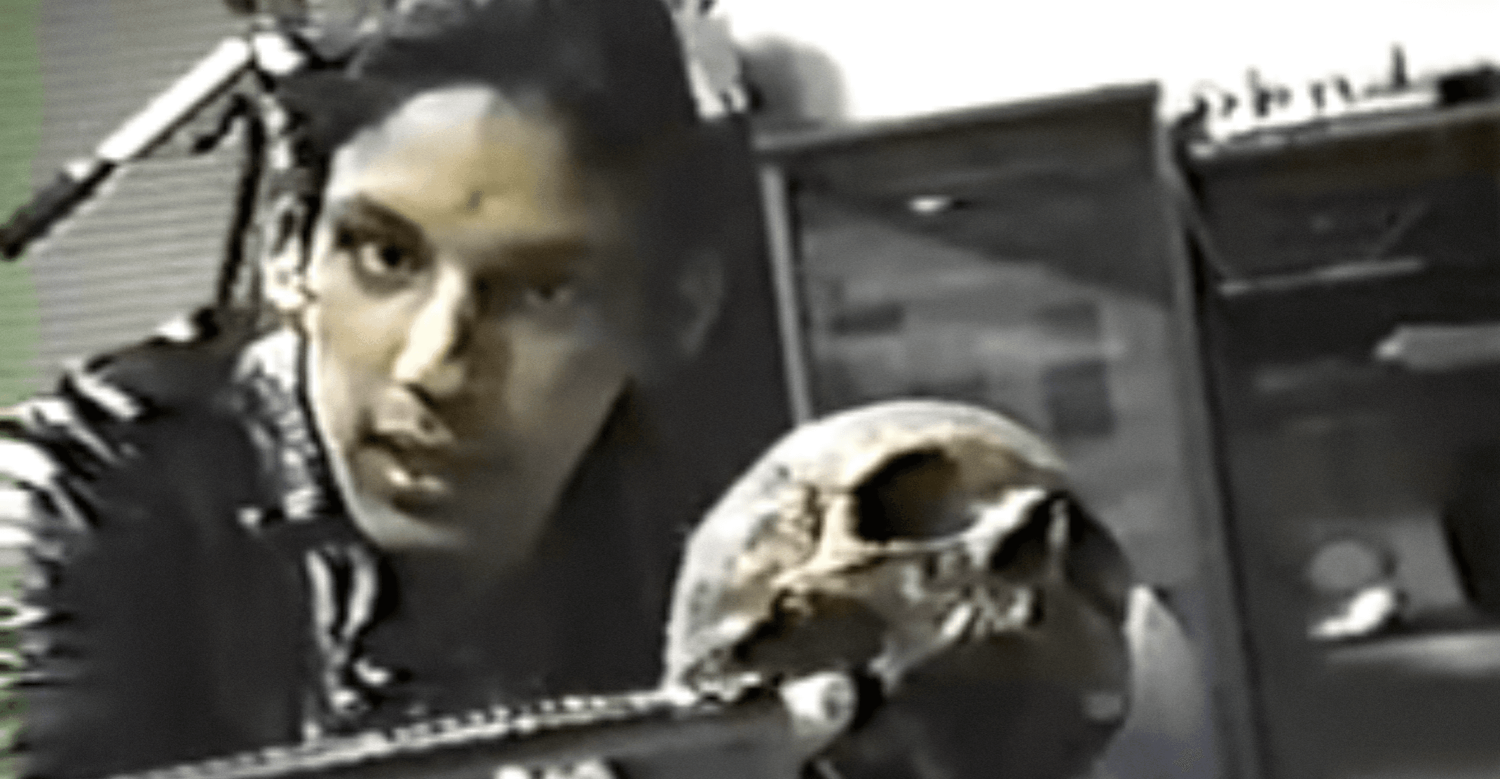 Does 'Grave Robbing For Morons' Feature Actual Advice From A Ghoul?