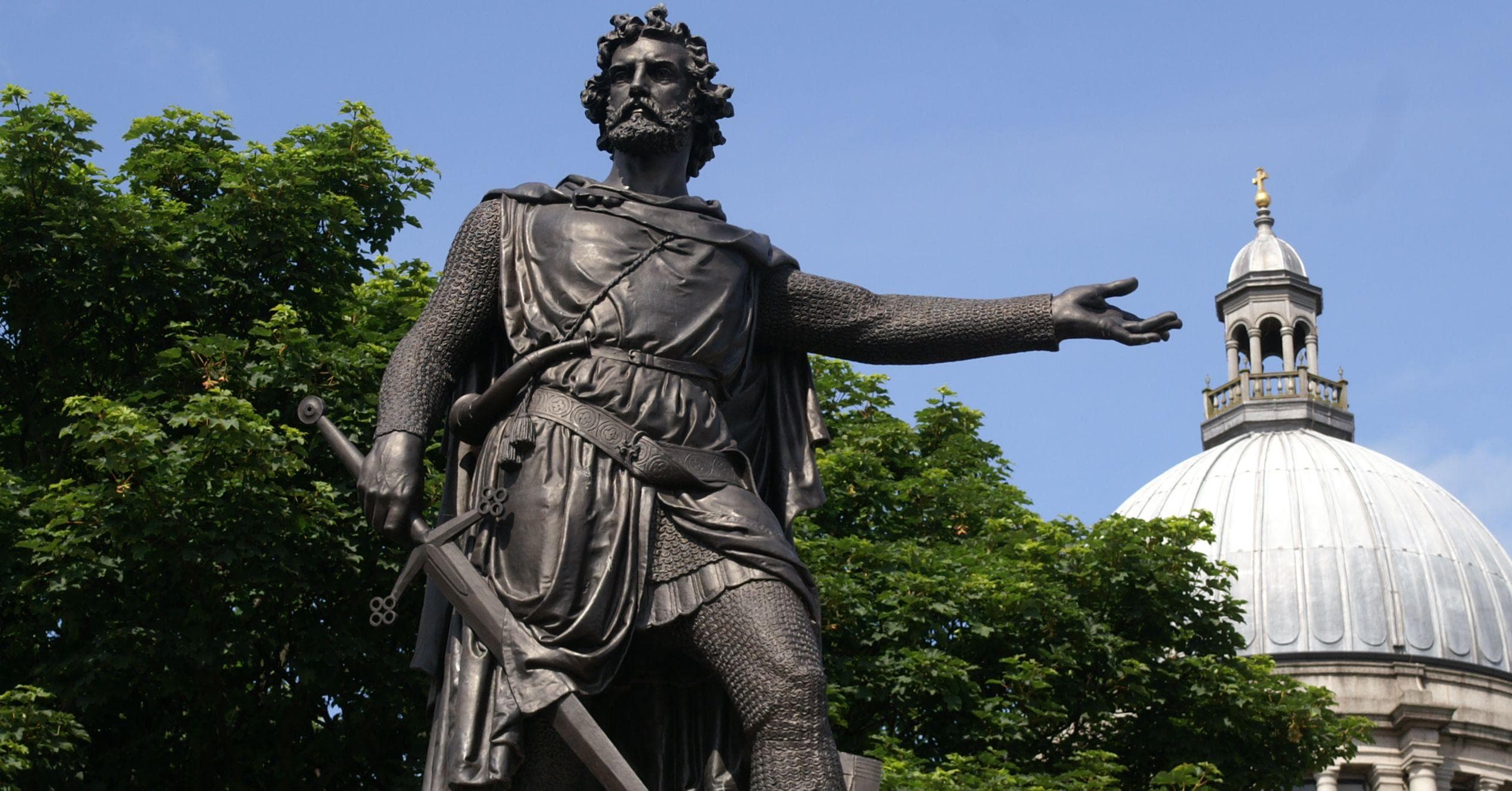 12 Historical Weapons You'd Have To Be Pretty Jacked To Actually Use